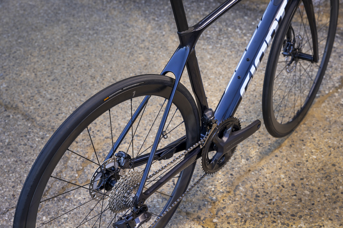 2023 GIANT Bicycles | TCR ADVANCED PRO 0 DISC